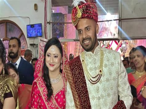 American Girl In Love With Indian Boy Married As Per Hindu Customs