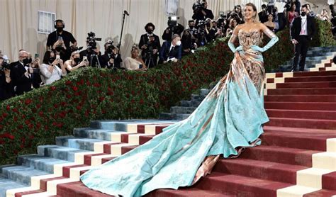 Jeff Bezos Devine Copreședinte La Met Gala 2026