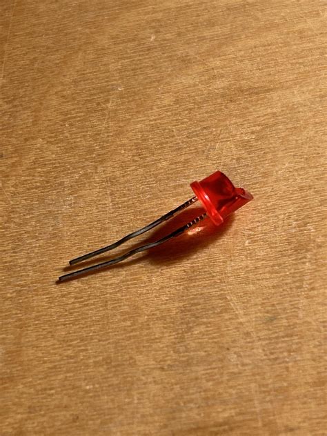 So I Plugged This Simple Red Led Into A Relay Which Would Switch Over And Turn It On When It