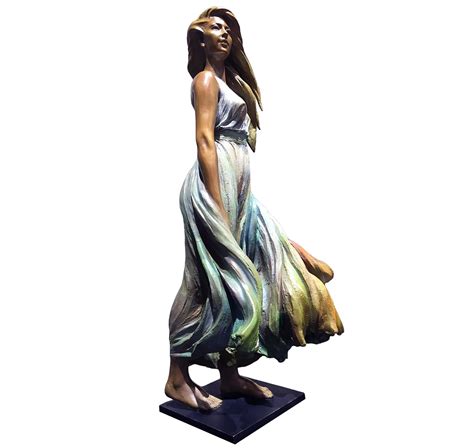 Luo Li Rong Biography And Available Artworks Galeries Bartoux