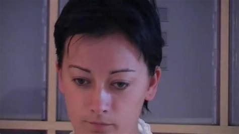 Julia Fully Nude Porn Videos