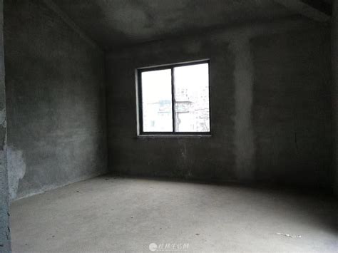 Y神墅！双露台车库 6米挑高厅 400平环绕大花园 麒麟湾独栋别墅 398万 桂林二手房 桂林二手房信息 桂林二手房价格 桂林二手房出售