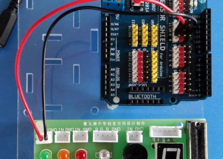 中学生创客 Arduino第 课 闪烁LED Arduino 宇贝记