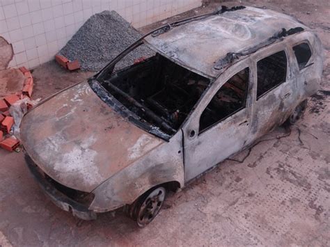 G1 Professor Da Ufal é Encontrado Morto Carbonizado Dentro De Veículo
