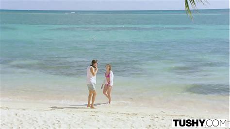 headphones videos xvideos