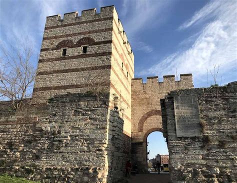 Who Built The Theodosian Walls Of Constantinople Places To See