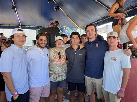 Jake Mello Jakemello 823 • Instagram Photos And Videos