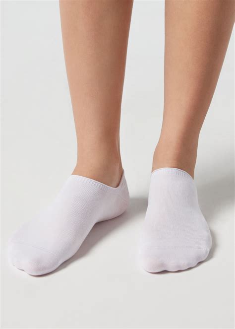 Calcetines De Mujer A La Moda Y Versátiles Calzedonia
