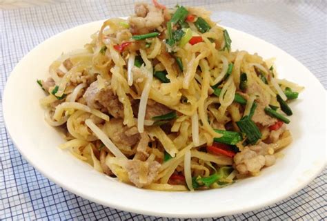 炒饼块 豆芽炒饼 炒饼图片 大山谷图库