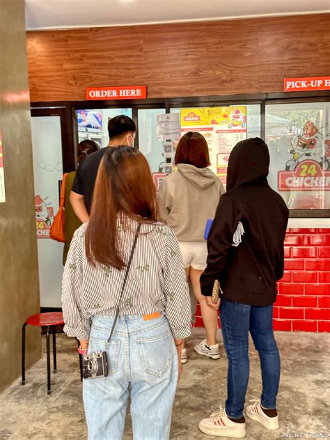 Affordable Boneless Great Tasting Korean Fried Chicken In Cdo