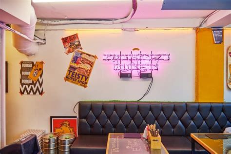 테이스티버거 음식점 정보와 주변 관광 명소 및 근처 맛집 여행 정보