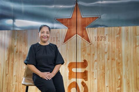 ភាពតស៊ូរបស់លោកស្រី សៅ កុសល៖ ដំណើរឆ្ពោះទៅចំណុចស្នូលនៃការងារផ្នែកលក់របស់ ក្រុមហ៊ុន សុីសុីថាមស៍