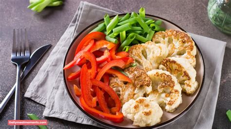 20 Simple And Satisfying Vegetarian Lunch Ideas To Try Today Daily Meal Moments