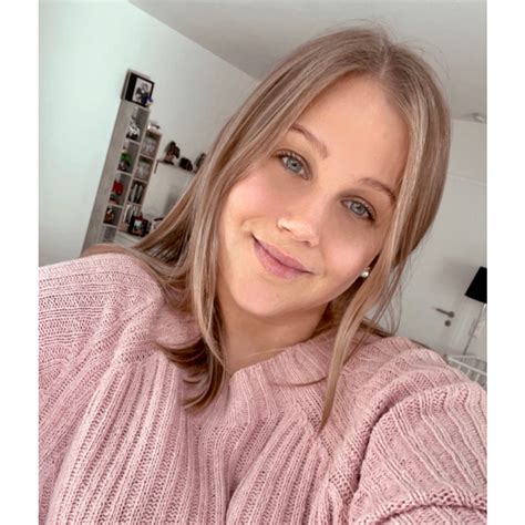 Vivien Siekmann Call Center Agent Wetell Gmbh Xing