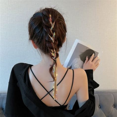 蜈蚣辫一个人 蜈蚣辫 第3页 大山谷图库