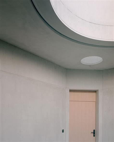 Gallery Of Cross House Think Architecture 19