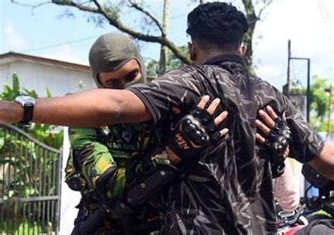 යුක්තිය මෙහෙයුම්වලින් ඊයේත් 20 සැකකරුවන් 987 ක් අත්අඩංගුවට Lnw Sinhala