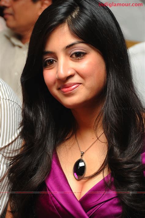 Poonam Kaur Actress Photoimagepics And Stills 59679