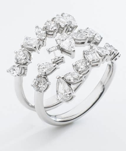 Nina Badrić Novo Lice U Kampanji Za Dijamantnu Kolekciju Dodić Diamonds Hr
