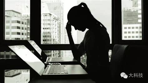 加班的危害男女有别 每日头条