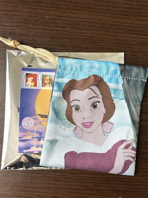 ディズニーストア シークレット巾着 プリンセス ベル 美女と野獣 メルカリ