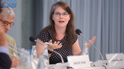 Annalena Baerbock Nude Pictures Photos Playboy Naked Topless Fappening