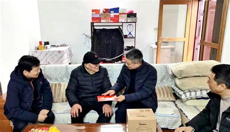 金鑫春节前夕走访慰问机关退休老干部 望江新闻网
