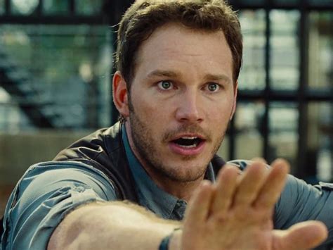 Review Jurassic World Three Rows Back