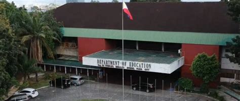 Deped Clarifies No Prescribed Alternative Uniform For Teachers The Post