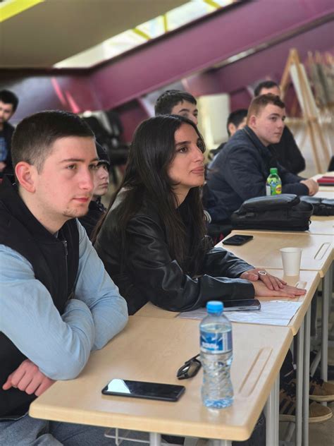 კოლეჯი კოლეჯი გლდანის პროფესიული მომზადების ცენტრი