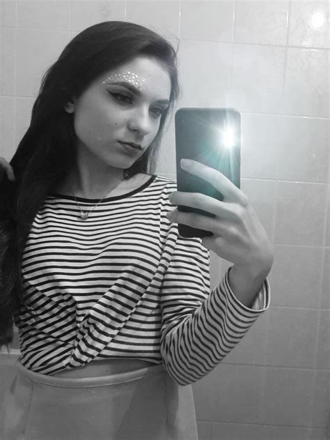 Идея для фото в зеркале