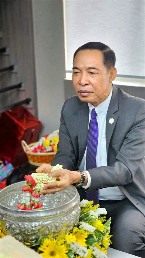 ก ท้องฟ้าจำลองกรุงเทพ ศูนย์วิทยาศาสตร์เพื่อการศึกษาเอกมัย