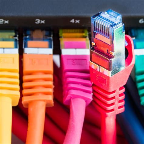 Switch Ethernet Définition Rôle Et Choix Pour Votre Réseau Iwit