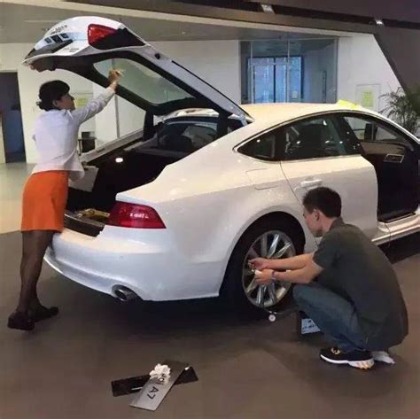 4S店销售顾问的一天可惨了 木有 客户 文章