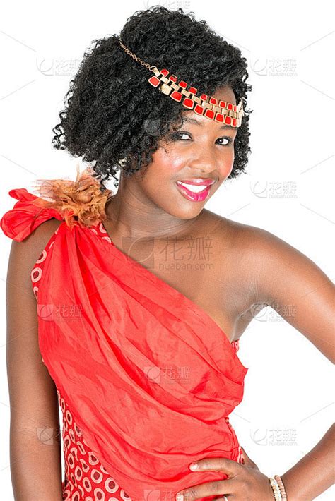 她会用她的微笑俘获你