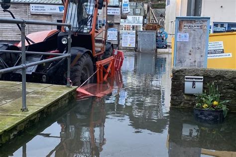 More Flooding In Looe As Flood Warning Continues Cornish Uk