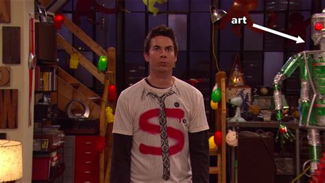 I Compared The Icarly Pilot From 2007 To The Reboot