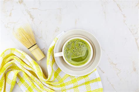 말차 음료 말차 녹차를 만들기위한 대나무 거품기 일본 다도의 개념 0명에 대한 스톡 사진 및 기타 이미지 0명 가루로 빻은 거품기 Istock