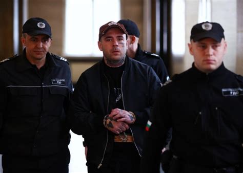 Семерджиев пред съда Не съм шофирал джипа две момичета от Instagram правиха тест драйв