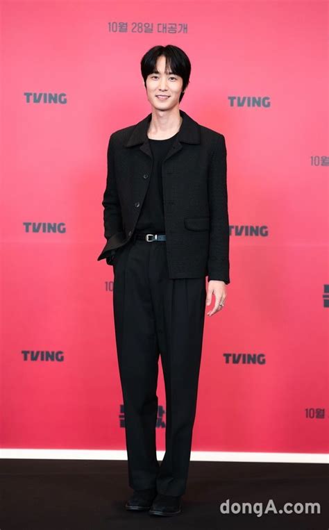 장률 모델 같은 기럭지 몸값 [da포토]｜스포츠동아