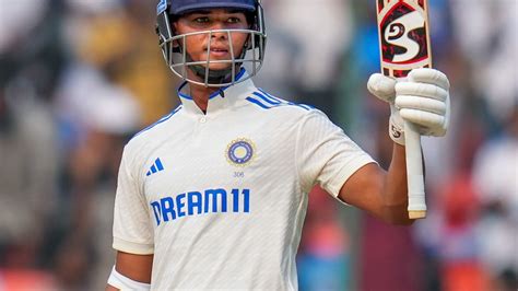 Yashasvi Jaiswal Joins Sunil Gavaskar Virat Kohli Rahul Dravid In Elite Club With Another