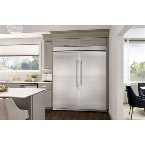 Frigidaire Pro 186 Cu Ft Frost Free Upright Freezer Fpfu19f8wf