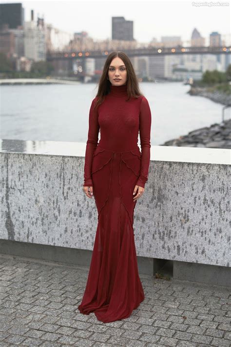 Maddie Ziegler Nude The Fappening Photo 6556782 Fappeningbook