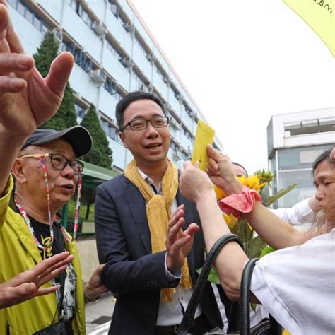Hong Kong Activist Ken Tsang Released After Serving Sentence Dismisses