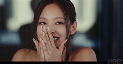 티저와 스틸컷 제니 할리우드 데뷔작 `더 아이돌` 티저 공개어떤 역할 Zum 뉴스