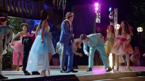 Descendants Behind The Scenes Part1 Youtube