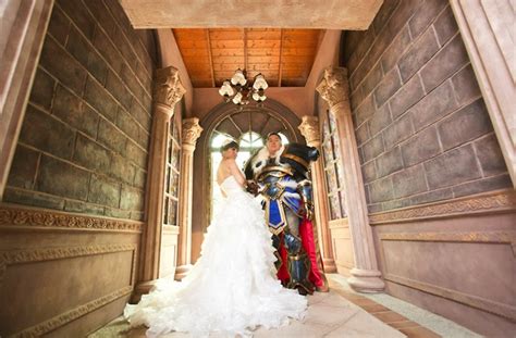 Cosplaying Couple Has A World Of Warcraft Themed Wedding