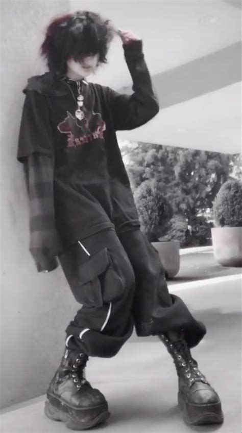 Alt Outfits Emo Outfits New Rock Alt Fashion