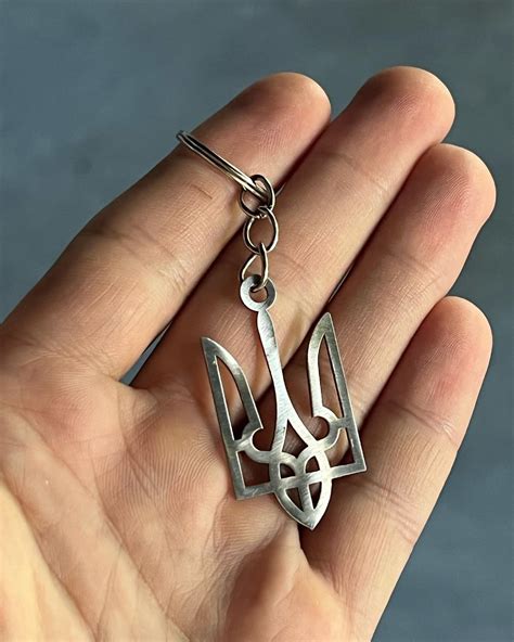 Корпоративні та патріотичні сувеніри Konsort