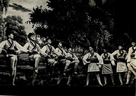 🙏Уважаеми приятели предстои един наситен с настроение месец юни 🎭Национален ансамбъл Филип